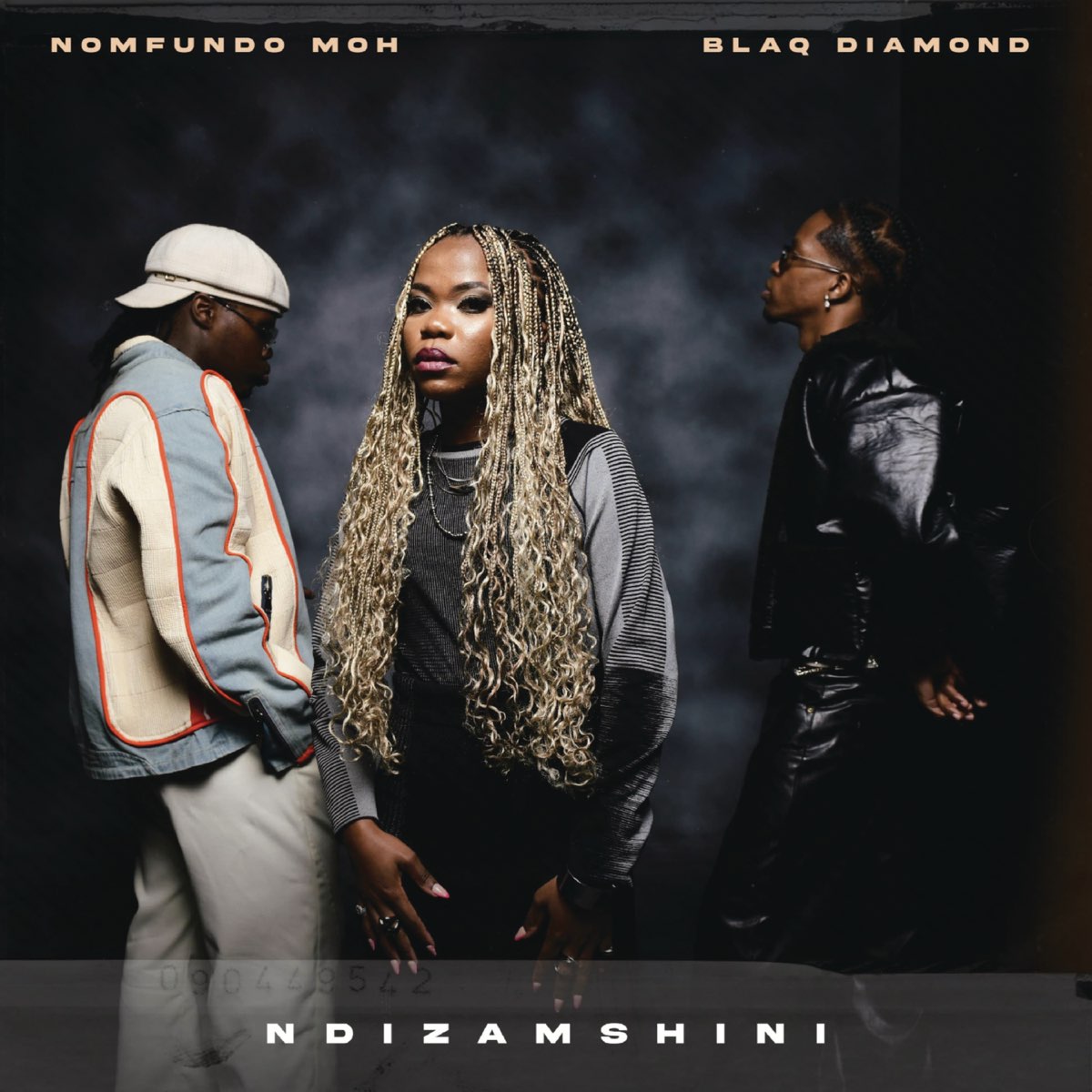 Nomfundo Moh – Ndizamshini ft. Blaq Diamond